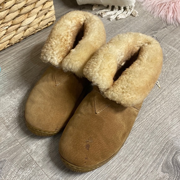 old friend | Shoes | Sheepskin Lined Hug Your Foot Rubber Bottom ...